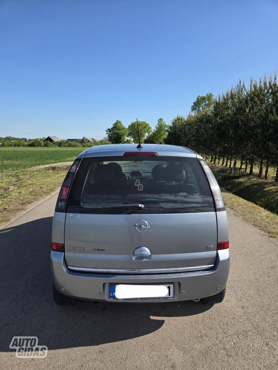 Opel Meriva 2006 in Plunge, with an engine capacity of 1.60 L and mileage of 160 thousand km for 1100 €, photo 5 on AUTOMOTO.COM.LV