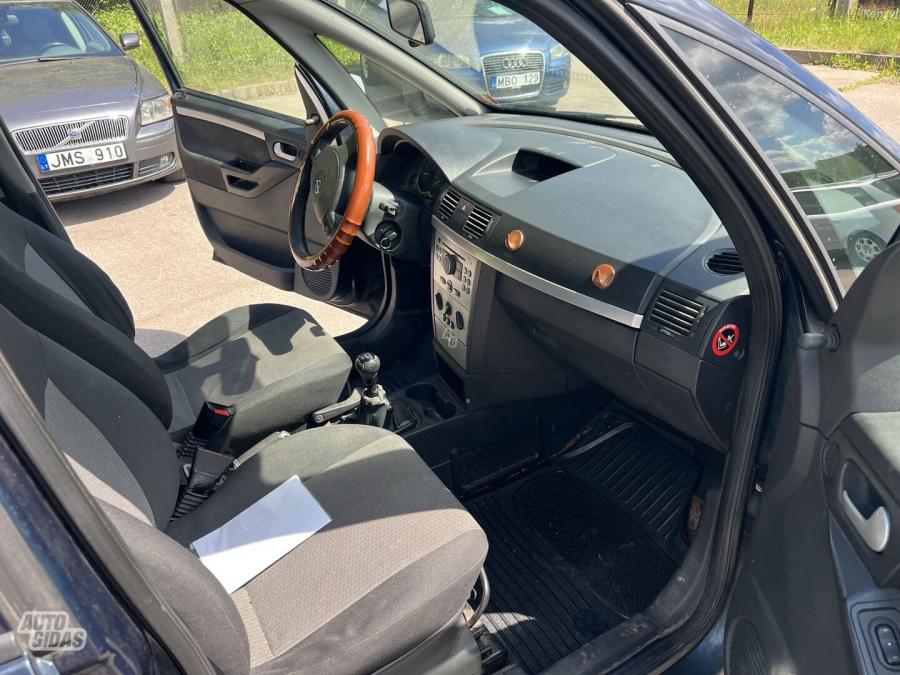 Opel Meriva 2006 in Siauliai, with an engine capacity of 1.20 L and mileage of 300 thousand km for 549 €, photo 14 on AUTOMOTO.COM.LV