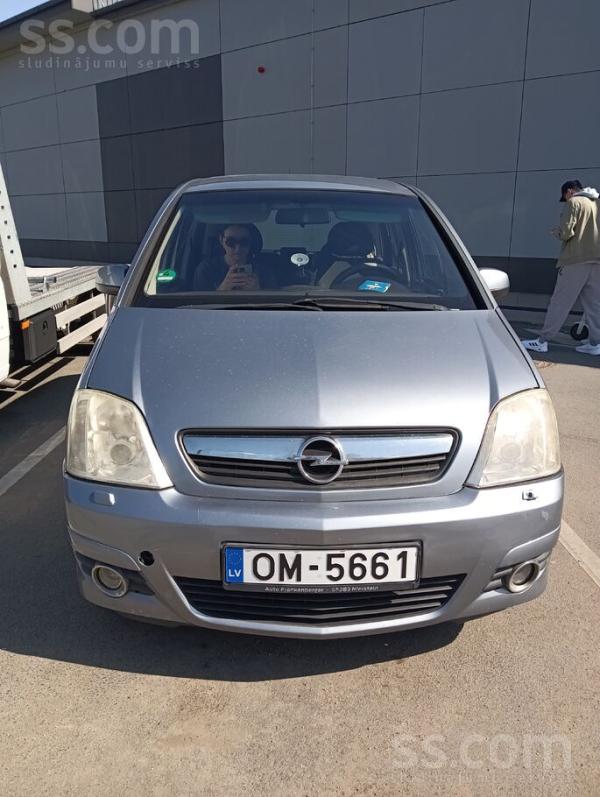 Opel Meriva 2006 in Riga, with an engine capacity of 1.80 L and mileage of 252 thousand km for 2550 €, photo 4 on AUTOMOTO.COM.LV