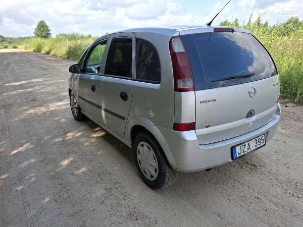 Opel Meriva 2006 in Mazeikiai, with an engine capacity of 1.70 L and mileage of 285 thousand km for 950 €, photo 3 on AUTOMOTO.COM.LV