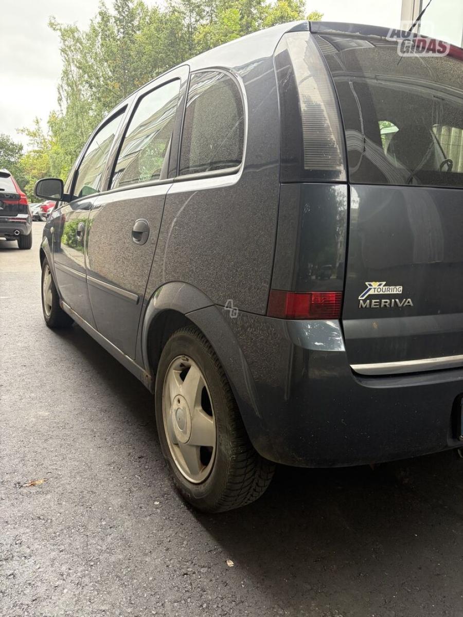 Opel Meriva 2006 in Vilnius, with an engine capacity of 1.30 L and mileage of 224 thousand km for 499 €, photo 5 on AUTOMOTO.COM.LV