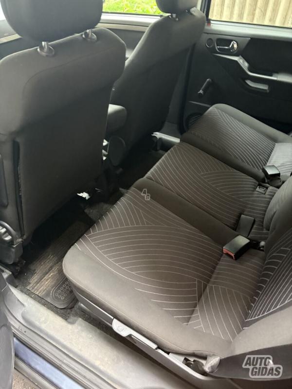 Opel Meriva 2006 Viļņa, ar dzinēja tilpumu 1.30 L un nobraukumu 224 tūkst. km par 420 €, foto 8 vietnē AUTOMOTO.COM.LV