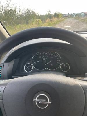 Opel Meriva 2006 in Vilnius, with an engine capacity of 1.70 L and mileage of 320 thousand km for 649 €, photo 12 on AUTOMOTO.COM.LV
