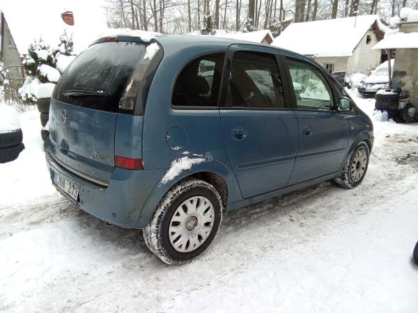 Opel Meriva 2007 Viļņa, ar dzinēja tilpumu 1.70 L un nobraukumu 250 tūkst. km par 600 €, foto 3 vietnē AUTOMOTO.COM.LV