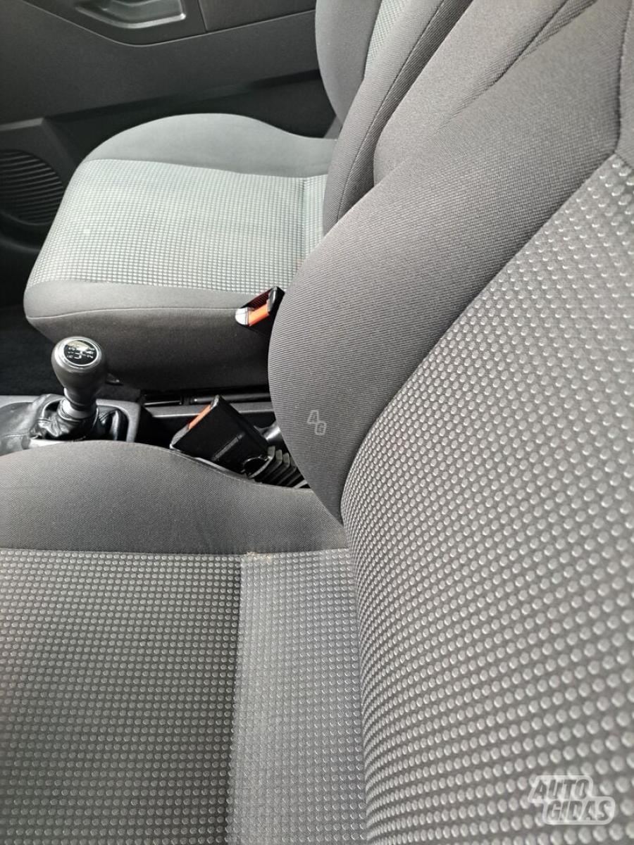Opel Meriva 2007 Radviliškis, ar dzinēja tilpumu 1.70 L un nobraukumu 236 tūkst. km par 800 €, foto 7 vietnē AUTOMOTO.COM.LV