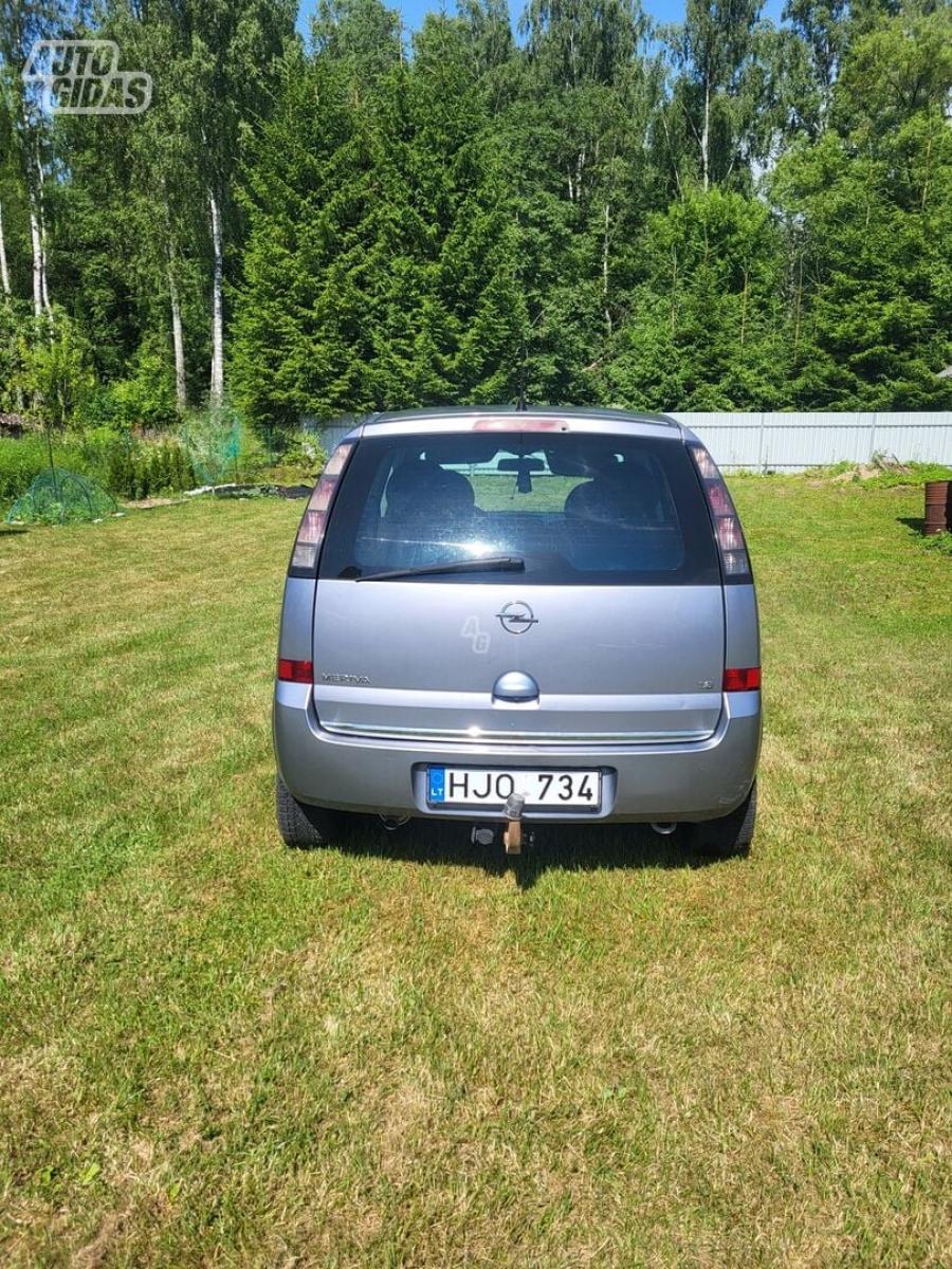 Opel Meriva 2007 Viļņa, ar dzinēja tilpumu 1.60 L un nobraukumu 199 tūkst. km par 900 €, foto 3 vietnē AUTOMOTO.COM.LV