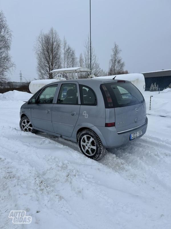 Opel Meriva 2008 in Pakruojis, with an engine capacity of 1.70 L and mileage of 210 thousand km for 850 €, photo 3 on AUTOMOTO.COM.LV