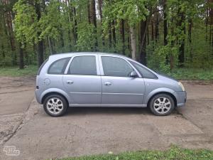 Opel Meriva 2008 in Vilnius, with an engine capacity of 1.70 L and mileage of 291 thousand km for 890 €, photo 5 on AUTOMOTO.COM.LV