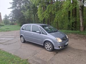 Opel Meriva 2008 in Vilnius, with an engine capacity of 1.70 L and mileage of 291 thousand km for 890 €, photo 6 on AUTOMOTO.COM.LV