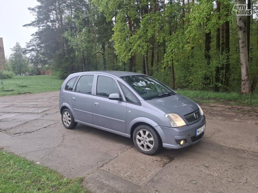 Opel Meriva 2008 in Vilnius, with an engine capacity of 1.70 L and mileage of 291 thousand km for 890 €, photo 6 on AUTOMOTO.COM.LV