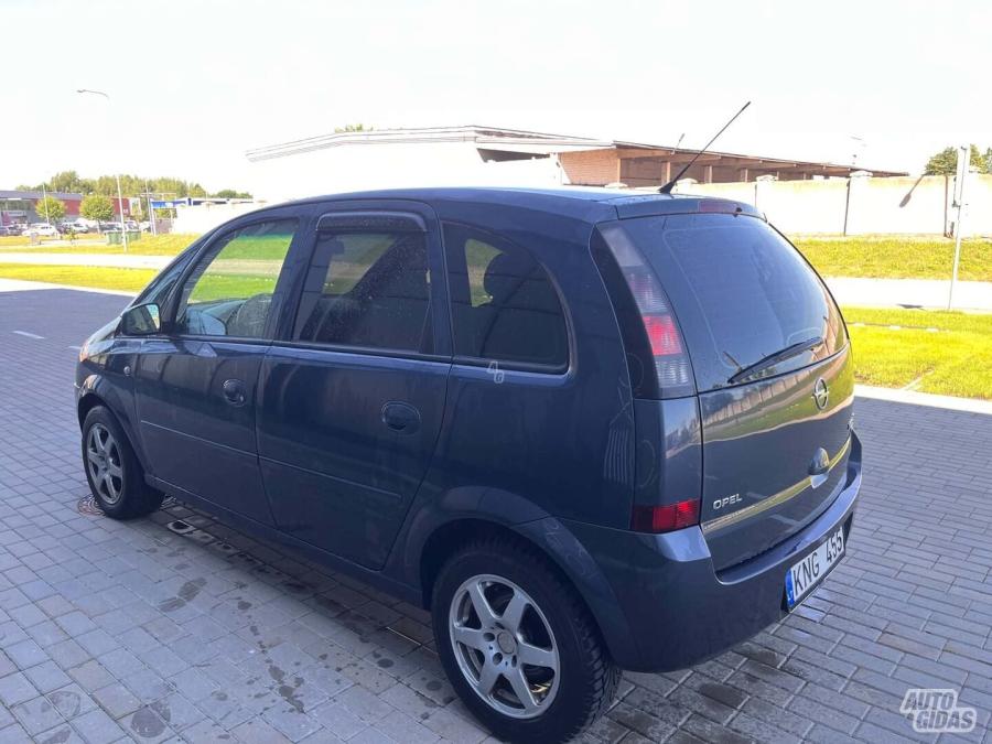 Opel Meriva 2008 in Silute, with an engine capacity of 1.70 L and mileage of 299 thousand km for 950 €, photo 4 on AUTOMOTO.COM.LV