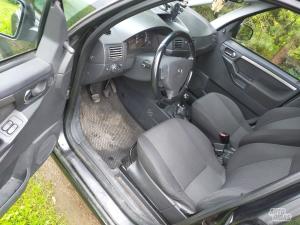 Opel Meriva 2009 in Birzai, with an engine capacity of 1.30 L and mileage of 205 thousand km for 2450 €, photo 8 on AUTOMOTO.COM.LV