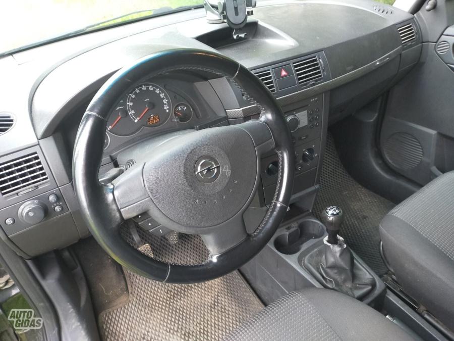 Opel Meriva 2009 in Birzai, with an engine capacity of 1.30 L and mileage of 205 thousand km for 2450 €, photo 10 on AUTOMOTO.COM.LV