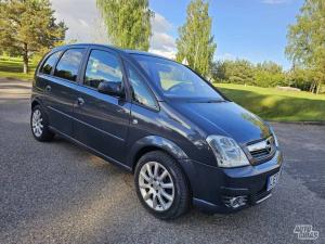 Opel Meriva 2010 in Utena, with an engine capacity of 1.60 L and mileage of 208 thousand km for 1900 €, photo 4 on AUTOMOTO.COM.LV