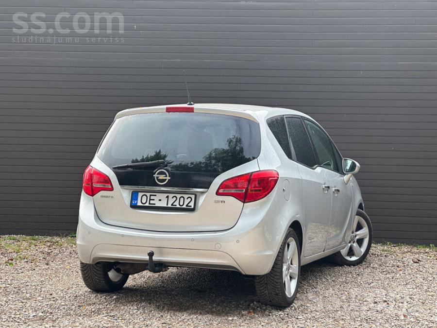 Opel Meriva 2010 Rīga, ar dzinēja tilpumu 1.70 L un nobraukumu 239 tūkst. km par 4590 €, foto 4 vietnē AUTOMOTO.COM.LV