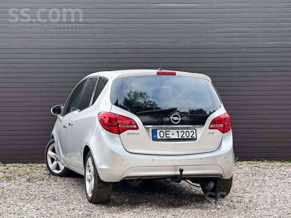 Opel Meriva 2010 Rīga, ar dzinēja tilpumu 1.70 L un nobraukumu 239 tūkst. km par 4590 €, foto 4 vietnē AUTOMOTO.COM.LV