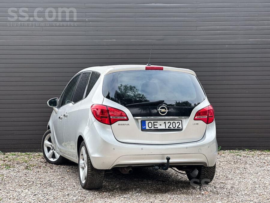 Opel Meriva 2010 Rīga, ar dzinēja tilpumu 1.70 L un nobraukumu 239 tūkst. km par 4590 €, foto 5 vietnē AUTOMOTO.COM.LV