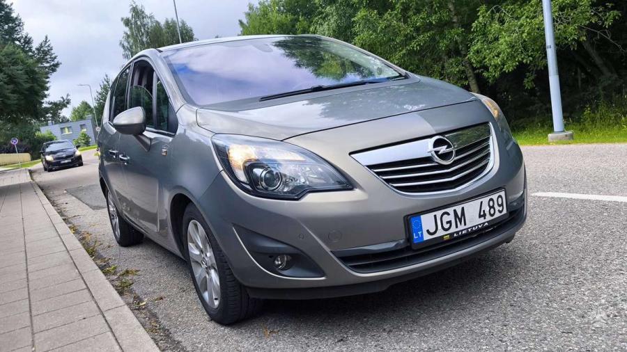 Opel Meriva 2010 Viļņa, ar dzinēja tilpumu 1.36 L un nobraukumu 193 tūkst. km par 3100 €, foto 4 vietnē AUTOMOTO.COM.LV
