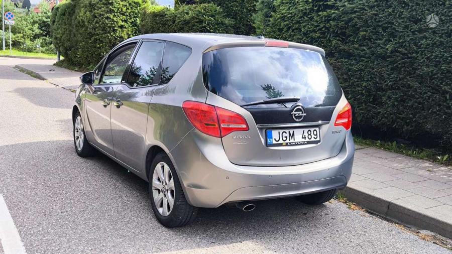 Opel Meriva 2010 Viļņa, ar dzinēja tilpumu 1.36 L un nobraukumu 193 tūkst. km par 3100 €, foto 9 vietnē AUTOMOTO.COM.LV