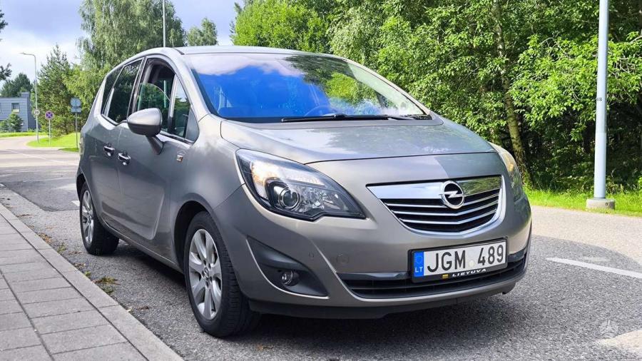 Opel Meriva 2010 Viļņa, ar dzinēja tilpumu 1.36 L un nobraukumu 193 tūkst. km par 3100 €, foto 10 vietnē AUTOMOTO.COM.LV