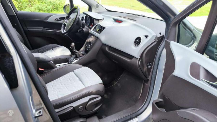 Opel Meriva 2010 Viļņa, ar dzinēja tilpumu 1.36 L un nobraukumu 193 tūkst. km par 3100 €, foto 11 vietnē AUTOMOTO.COM.LV