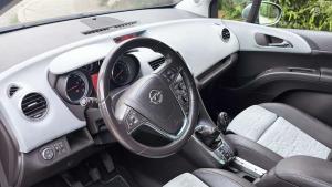 Opel Meriva 2010 Viļņa, ar dzinēja tilpumu 1.36 L un nobraukumu 193 tūkst. km par 3100 €, foto 14 vietnē AUTOMOTO.COM.LV