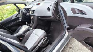 Opel Meriva 2010 Viļņa, ar dzinēja tilpumu 1.36 L un nobraukumu 193 tūkst. km par 3100 €, foto 16 vietnē AUTOMOTO.COM.LV