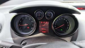 Opel Meriva 2010 Viļņa, ar dzinēja tilpumu 1.36 L un nobraukumu 193 tūkst. km par 3100 €, foto 23 vietnē AUTOMOTO.COM.LV