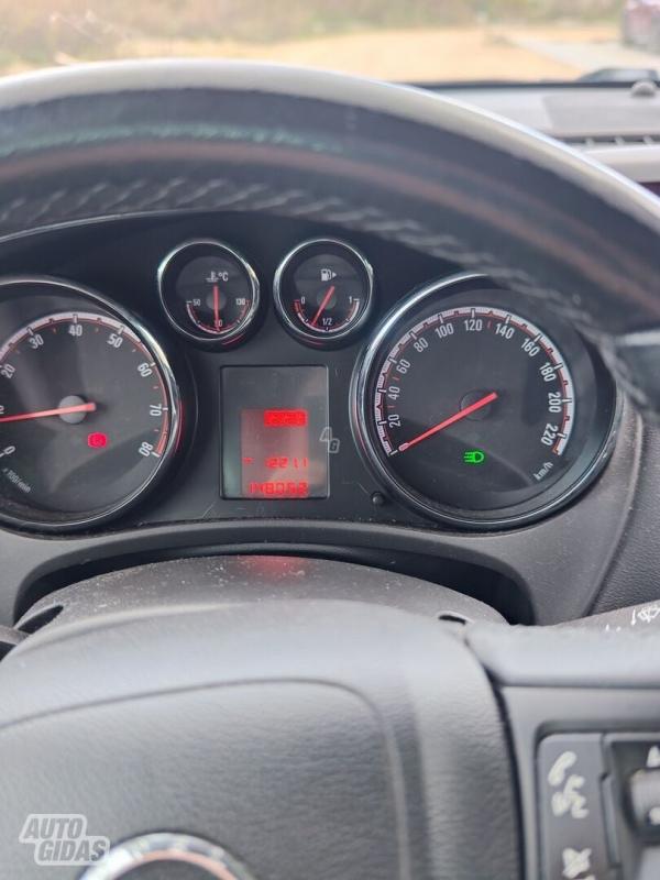 Опель Мерива 2010 в Вильнюс на AUTOMOTO.COM.LV Опель Мерива 2010 в Вильнюс, объемом двигателя 1.60 л и пробегом 137 тыс. км за 1500 €, фото 10 на AUTOMOTO.COM.LV