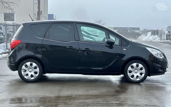 Opel Meriva 2011 Kretinga, ar dzinēja tilpumu 1.40 L un nobraukumu 169 tūkst. km par 3850 €, foto 4 vietnē AUTOMOTO.COM.LV