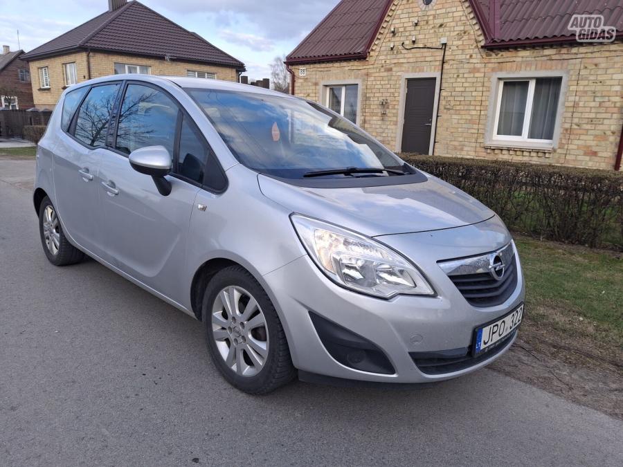 Opel Meriva 2011 in Joniskis, with an engine capacity of 1.30 L and mileage of 193 thousand km for 2700 €, photo 9 on AUTOMOTO.COM.LV