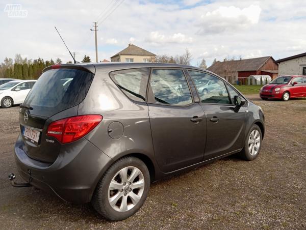 Opel Meriva 2011 in Sakiai, with an engine capacity of 1.40 L and mileage of 239 thousand km for 3200 €, photo 4 on AUTOMOTO.COM.LV
