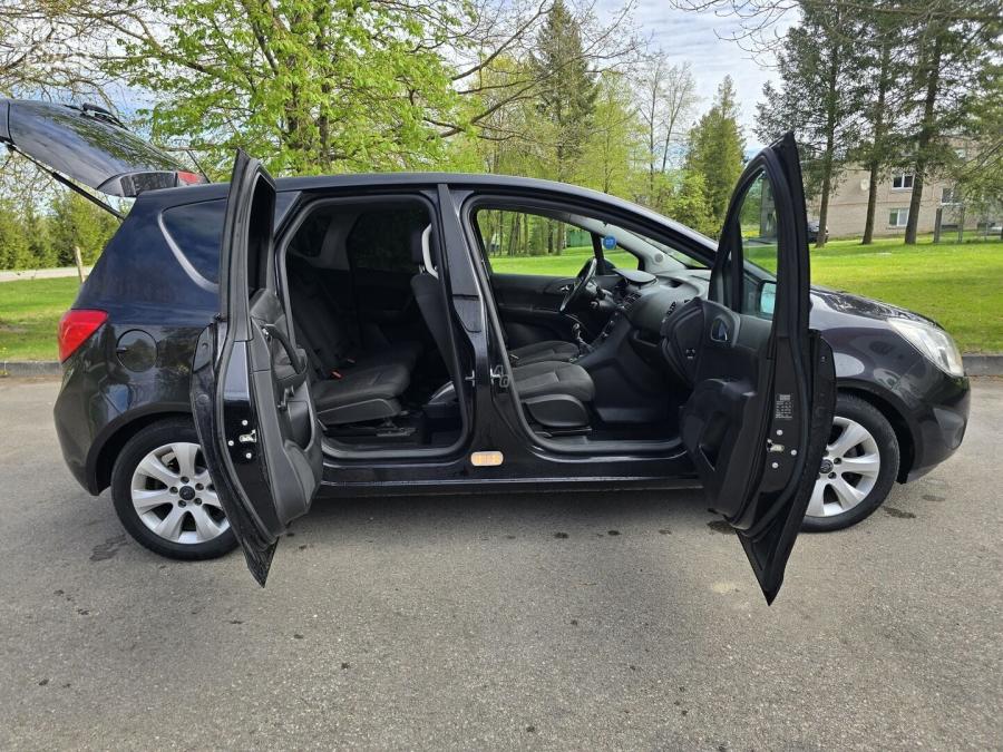 Opel Meriva 2011 in Radviliskis, with an engine capacity of 1.20 L and mileage of 227 thousand km for 2790 €, photo 14 on AUTOMOTO.COM.LV