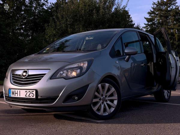 Opel Meriva 2011 Viļņa, ar dzinēja tilpumu 1.70 L un nobraukumu 251 tūkst. km par 3990 €, foto 1 vietnē AUTOMOTO.COM.LV