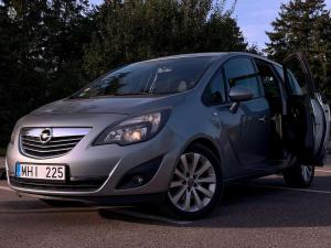 Opel Meriva 2011 in Vilnius, with an engine capacity of 1.70 L and mileage of 251 thousand km for 3990 €, photo  on AUTOMOTO.COM.LV