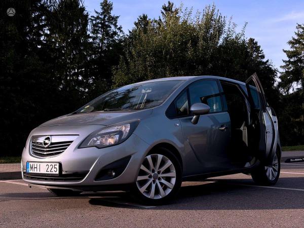 Opel Meriva 2011 Viļņa, ar dzinēja tilpumu 1.70 L un nobraukumu 251 tūkst. km par 3990 €, foto 8 vietnē AUTOMOTO.COM.LV