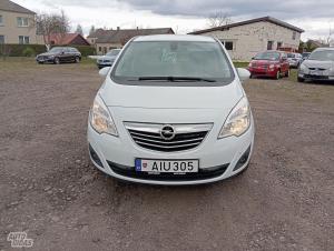 Opel Meriva 2012 in Sakiai, with an engine capacity of 1.70 L and mileage of 192 thousand km for 3300 €, photo 3 on AUTOMOTO.COM.LV