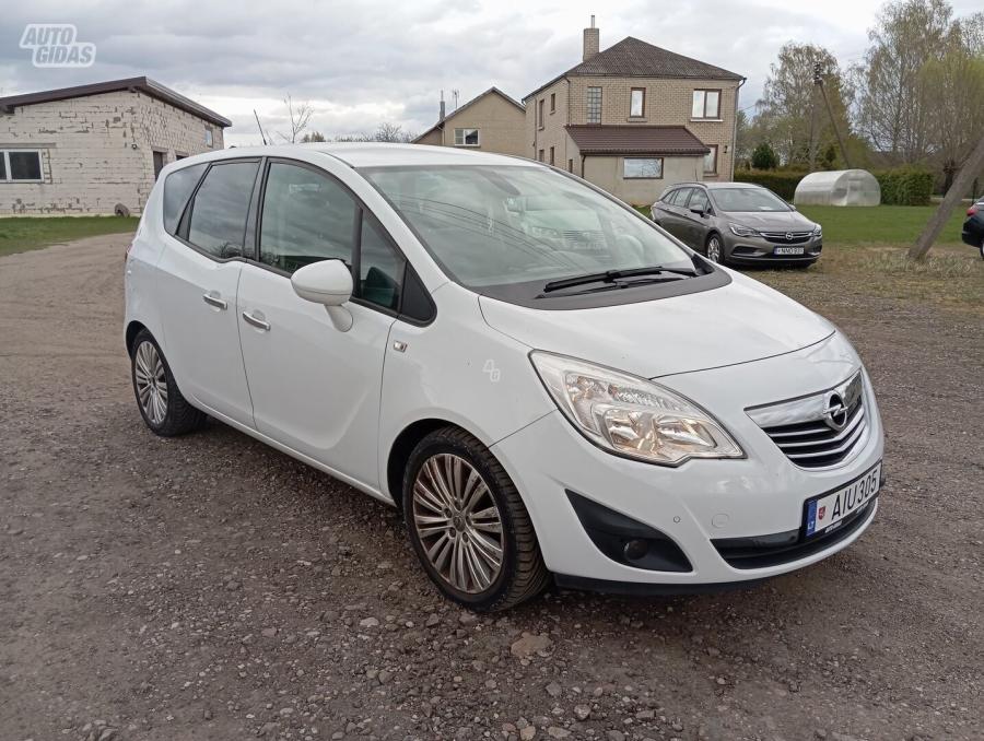 Opel Meriva 2012 in Sakiai, with an engine capacity of 1.70 L and mileage of 192 thousand km for 3300 €, photo 4 on AUTOMOTO.COM.LV
