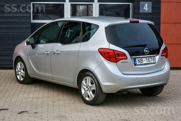 Opel Meriva 2012 Cēsis, ar dzinēja tilpumu 1.70 L un nobraukumu 220 tūkst. km par 2990 €, foto 1 vietnē AUTOMOTO.COM.LV