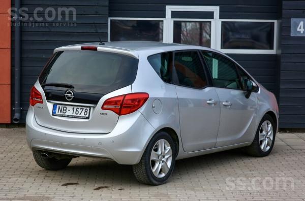 Opel Meriva 2012 Cēsis, ar dzinēja tilpumu 1.70 L un nobraukumu 220 tūkst. km par 2990 €, foto 3 vietnē AUTOMOTO.COM.LV