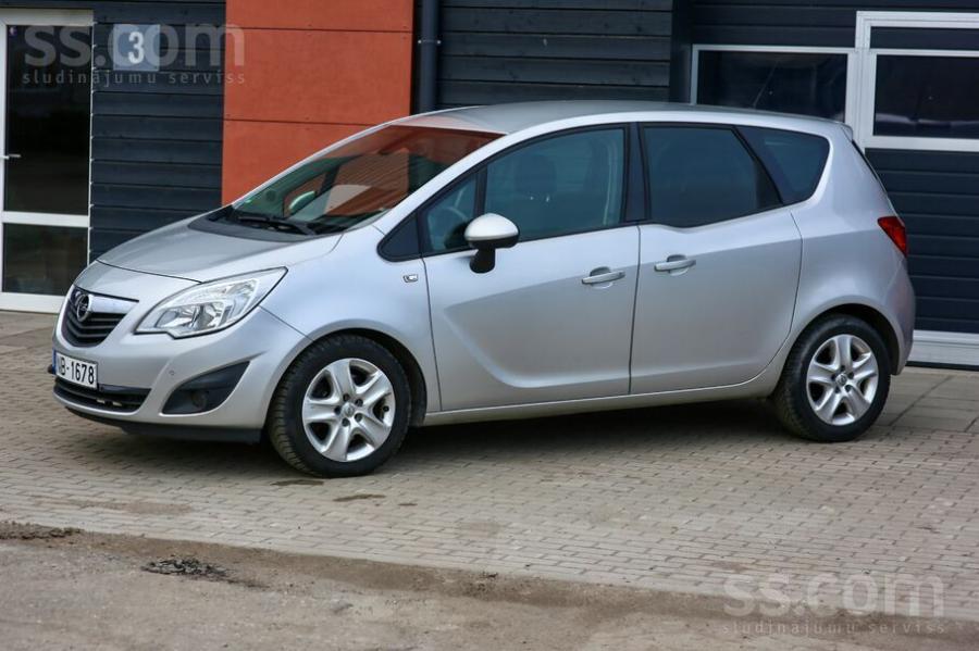 Opel Meriva 2012 Cēsis, ar dzinēja tilpumu 1.70 L un nobraukumu 220 tūkst. km par 2990 €, foto 8 vietnē AUTOMOTO.COM.LV