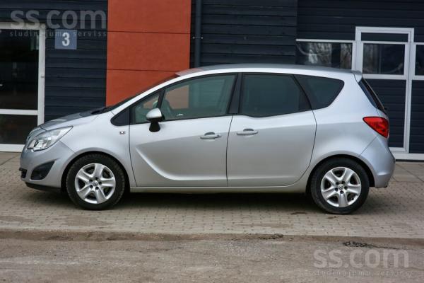 Opel Meriva 2012 Cēsis, ar dzinēja tilpumu 1.70 L un nobraukumu 220 tūkst. km par 2990 €, foto 9 vietnē AUTOMOTO.COM.LV