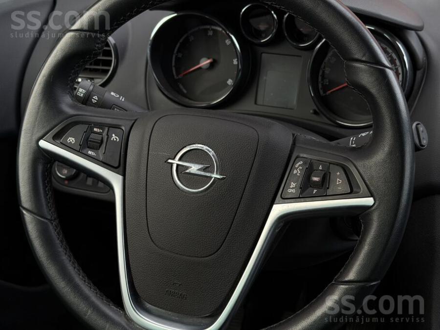 Opel Meriva 2012 Cēsis, ar dzinēja tilpumu 1.70 L un nobraukumu 220 tūkst. km par 2990 €, foto 16 vietnē AUTOMOTO.COM.LV