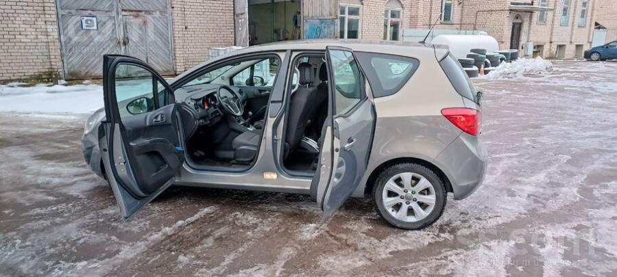 Opel Meriva 2012 Daugavpils, ar dzinēja tilpumu 1.30 L un nobraukumu 212 tūkst. km par 3800 €, foto 7 vietnē AUTOMOTO.COM.LV