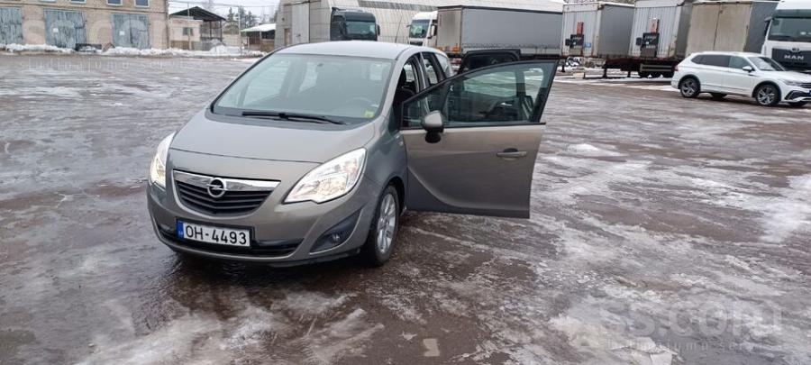 Opel Meriva 2012 Daugavpils, ar dzinēja tilpumu 1.30 L un nobraukumu 212 tūkst. km par 3800 €, foto 8 vietnē AUTOMOTO.COM.LV