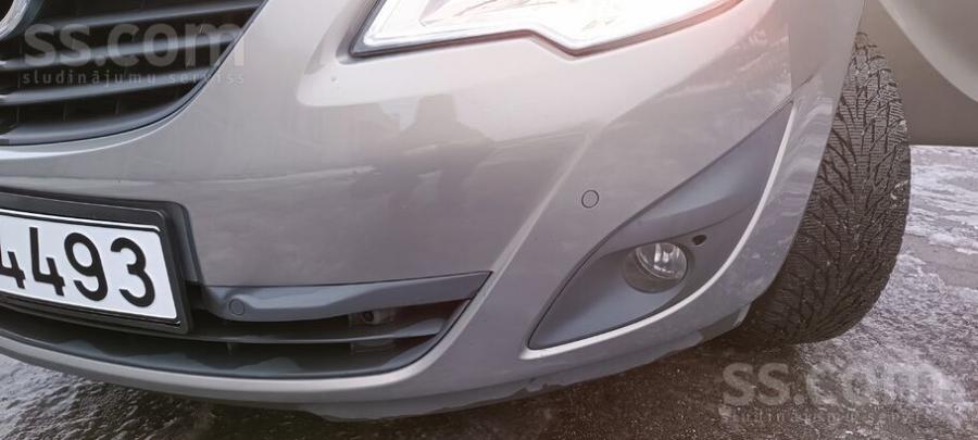 Opel Meriva 2012 Daugavpils, ar dzinēja tilpumu 1.30 L un nobraukumu 212 tūkst. km par 3800 €, foto 10 vietnē AUTOMOTO.COM.LV