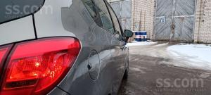 Opel Meriva 2012 Daugavpils, ar dzinēja tilpumu 1.30 L un nobraukumu 212 tūkst. km par 3800 €, foto 14 vietnē AUTOMOTO.COM.LV
