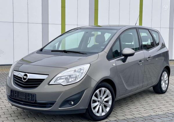Opel Meriva 2012 in Raseiniai, with an engine capacity of 1.40 L and mileage of 200 thousand km for 2499 €, photo 2 on AUTOMOTO.COM.LV