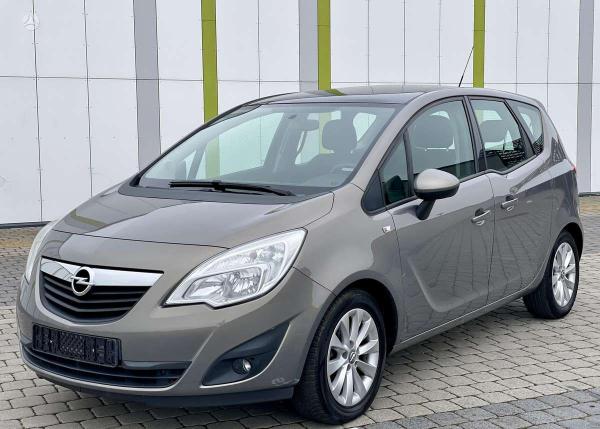 Opel Meriva 2012 in Raseiniai, with an engine capacity of 1.40 L and mileage of 200 thousand km for 2499 €, photo 5 on AUTOMOTO.COM.LV
