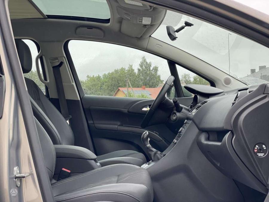 Opel Meriva 2012 Raseiniai, ar dzinēja tilpumu 1.40 L un nobraukumu 200 tūkst. km par 2499 €, foto 18 vietnē AUTOMOTO.COM.LV